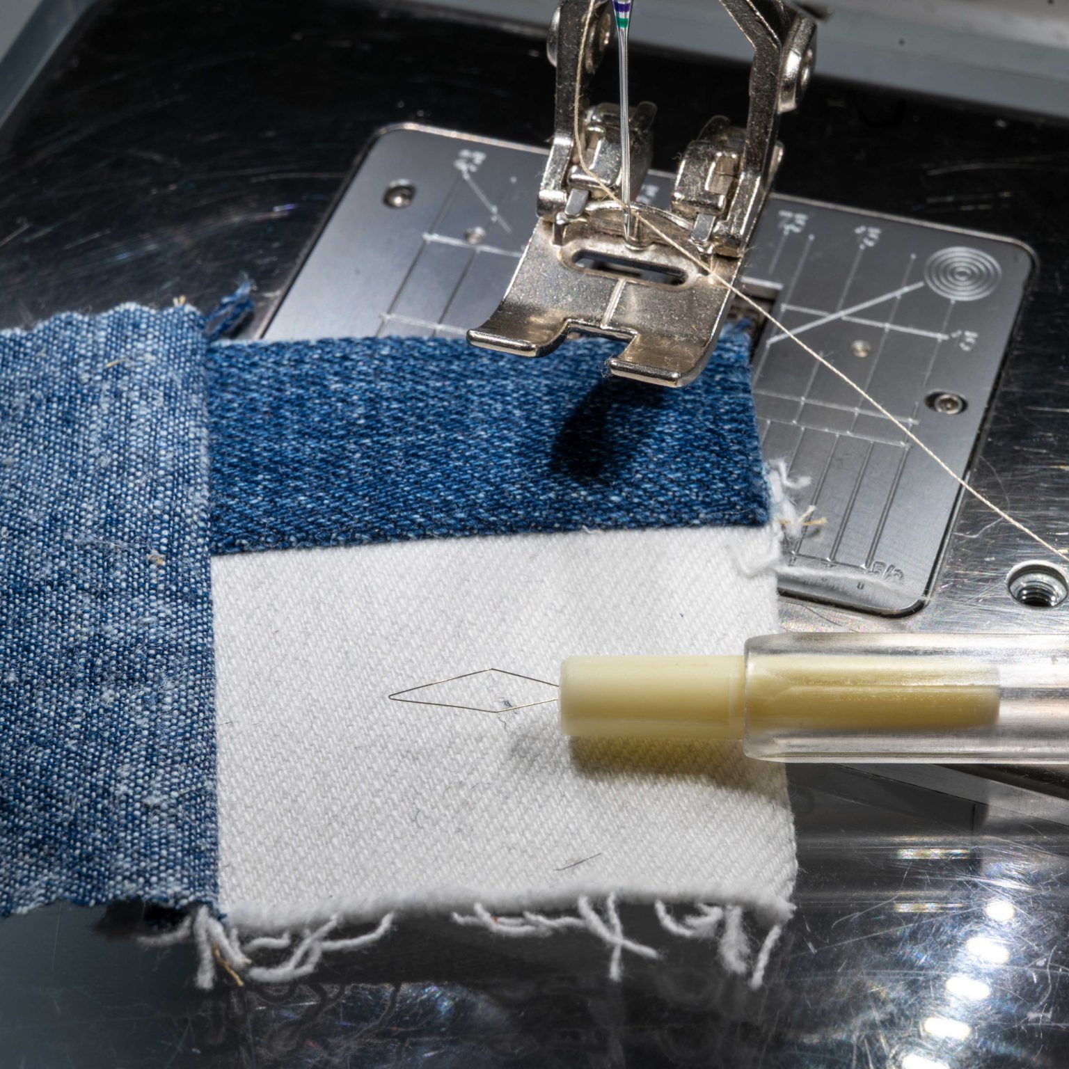 The "Magic Wand" of Your Sewing Kit (A Guide to Needle Threaders ...